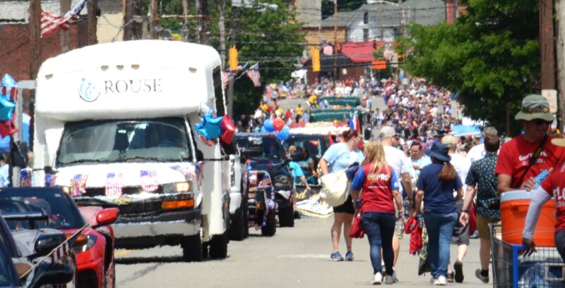 Thousands attend Warren 4th of July parade | News, Sports, Jobs - Times ...